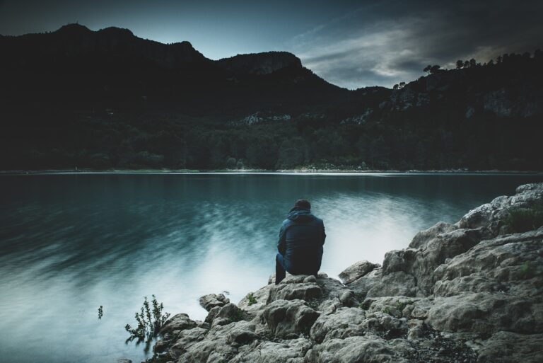 Hvad er omsorgstræthed og hvordan håndterer man det? - Psykolog Jens ... Hvad er omsorgstræthed og hvordan håndterer man det? - Psykolog Jens ...